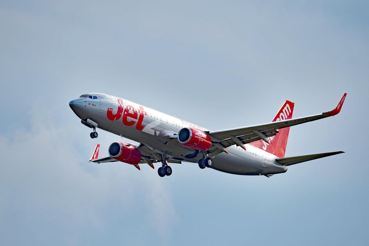 Jet2 flight diverts midair after ‘appalling’ footage…