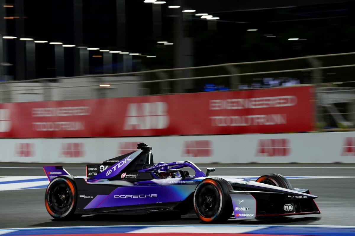 Porsche’s Jeddah dip raises questions as Pascal…