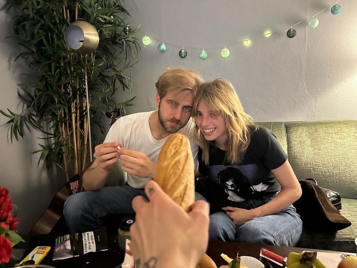 Stranger Things cast reunite to celebrate Maya Hawke’s…