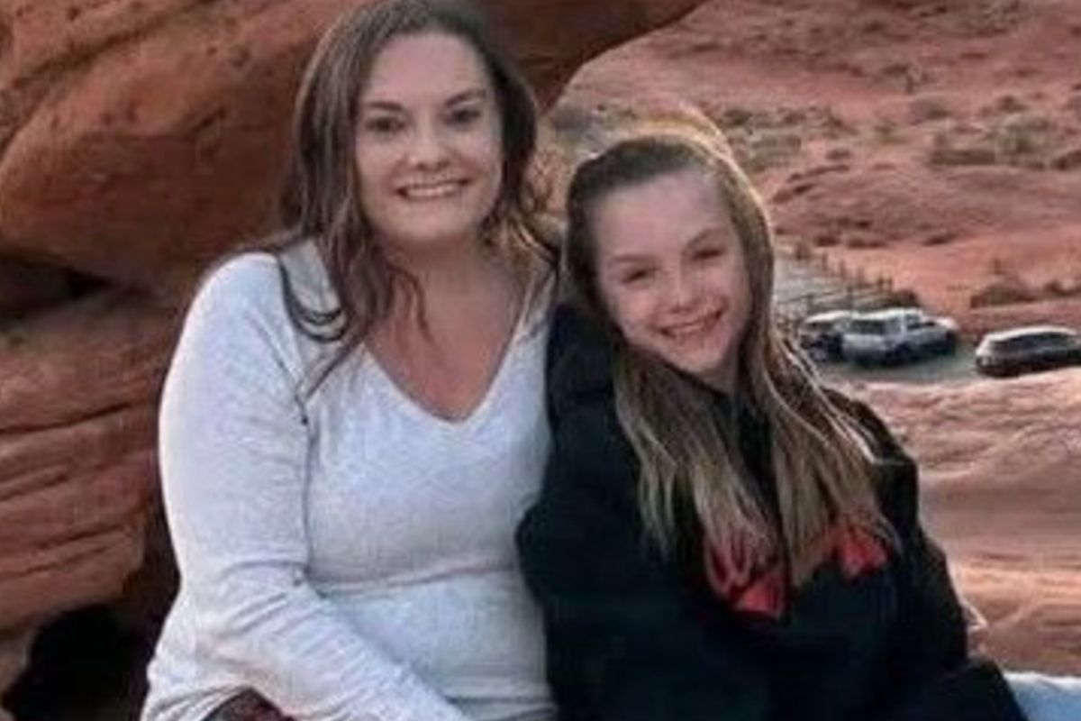 Mother shot cheerleader daughter dead before turning…