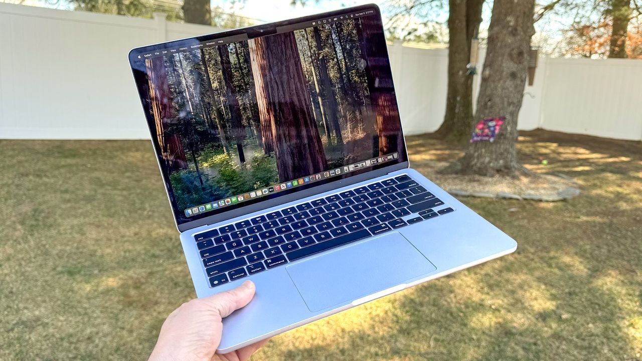 Apple's low-cost MacBook launch reportedly coming next…