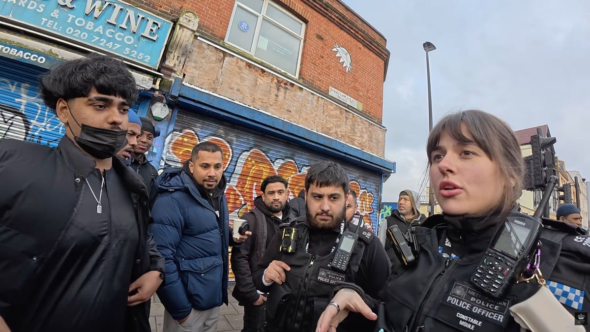 'This is a Muslim area': Moment Met Police officer…