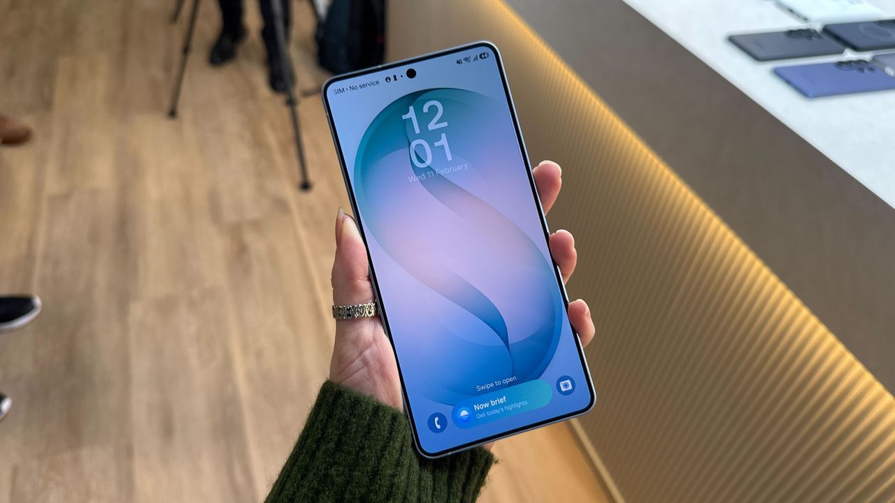 ‘It feels leaps ahead of the other guys’ — the Samsung…
