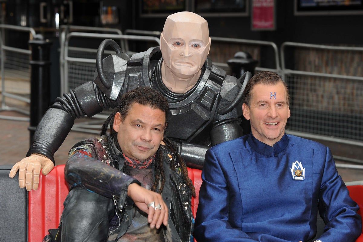 Red Dwarf’s ‘visionary’ co-creator Rob Grant dies aged…