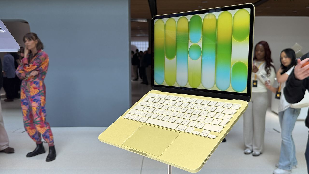 MacBook is back! Apple introduces the MacBook Neo – a…