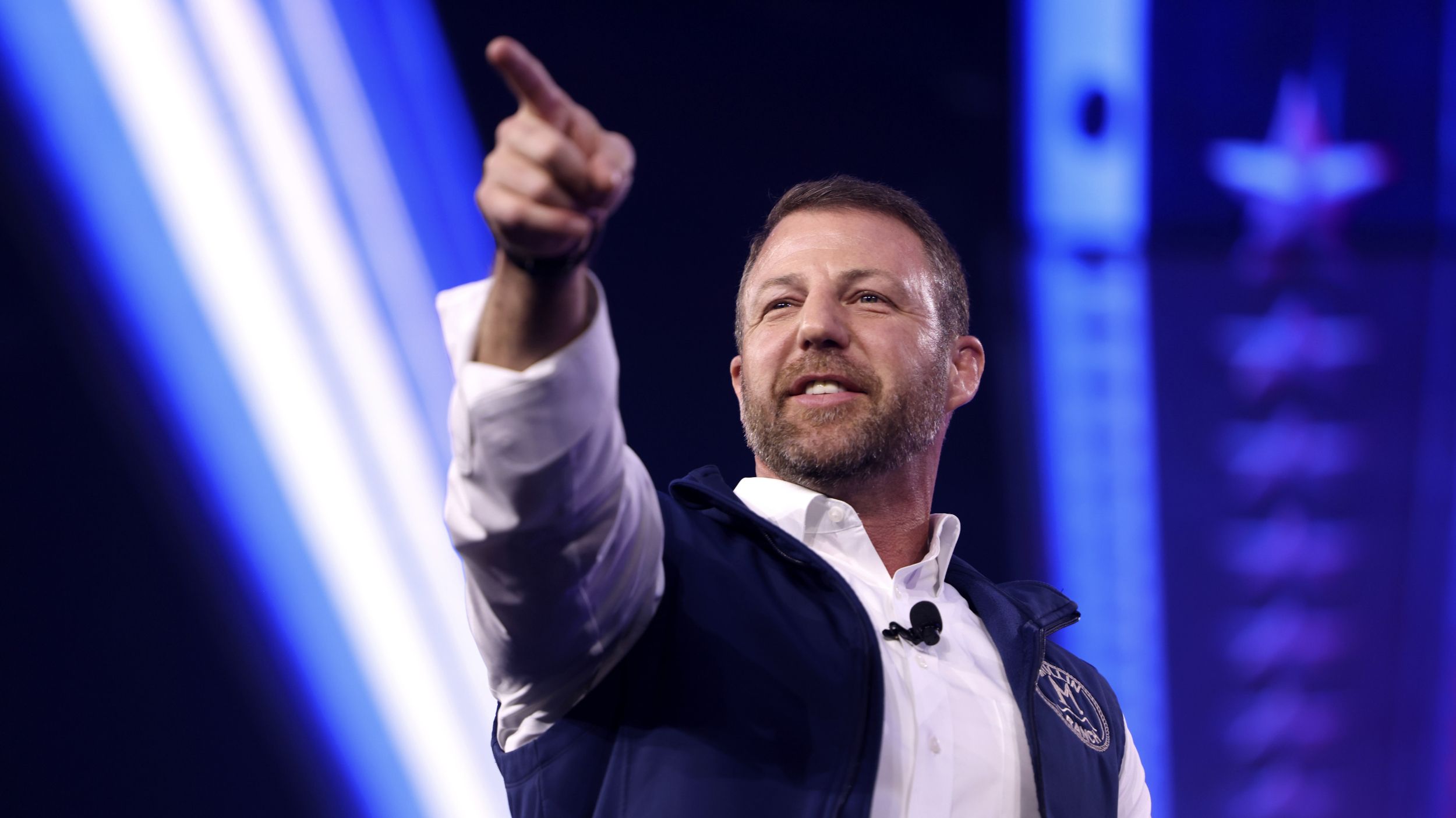 Quick Facts About Markwayne Mullin: Net Worth, Family,…