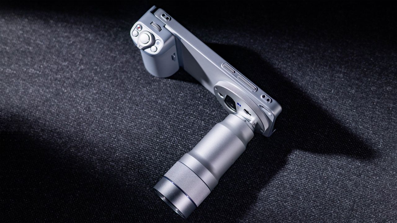 The Ultra does have a 200-megapixel camera after all