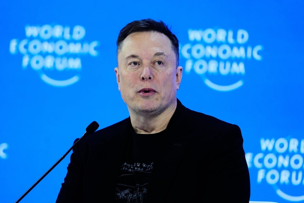 Elon Musk’s mom shares glimpse into richest man’s…