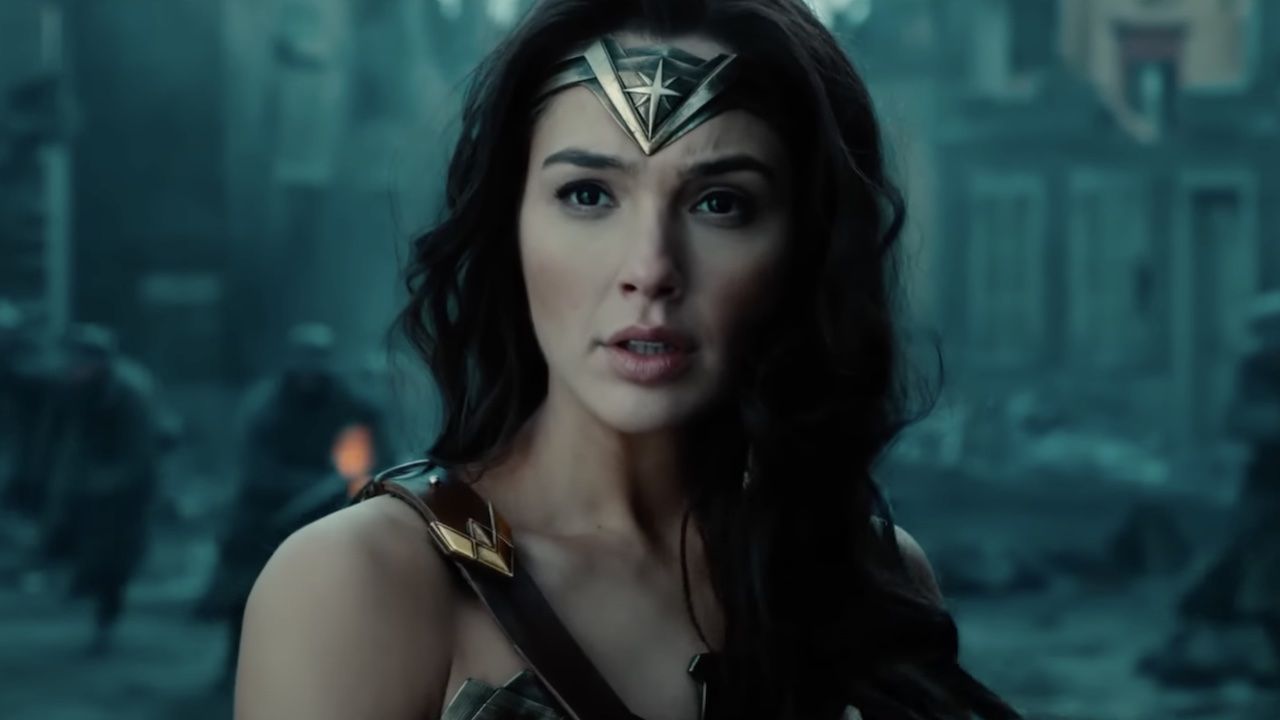 Why Zack Snyder’s Wonder Woman Throwback With Gal…