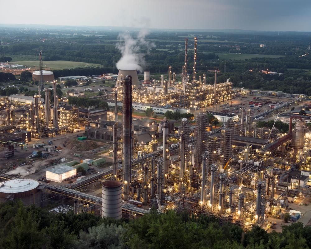 BP to sell German oil refinery as part of $20bn…
