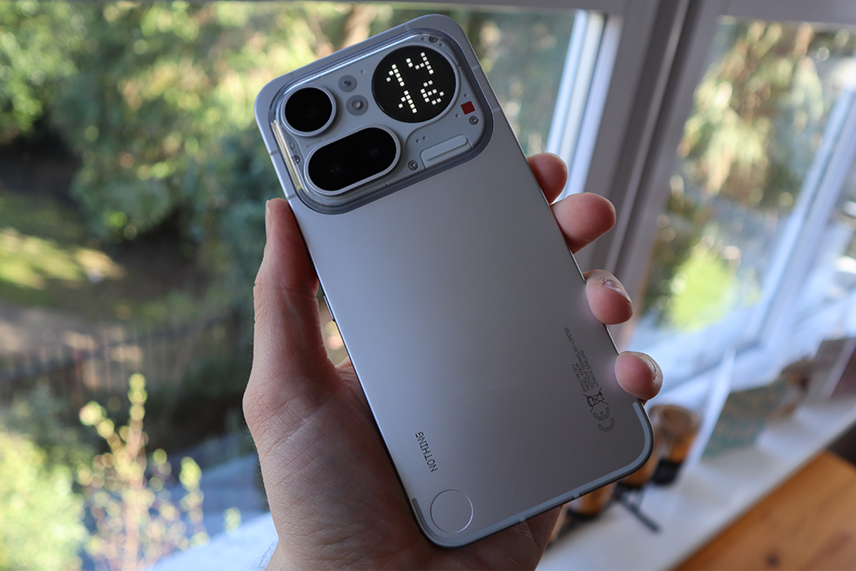 Nothing Phone (4a) Pro review: Better cameras, a…