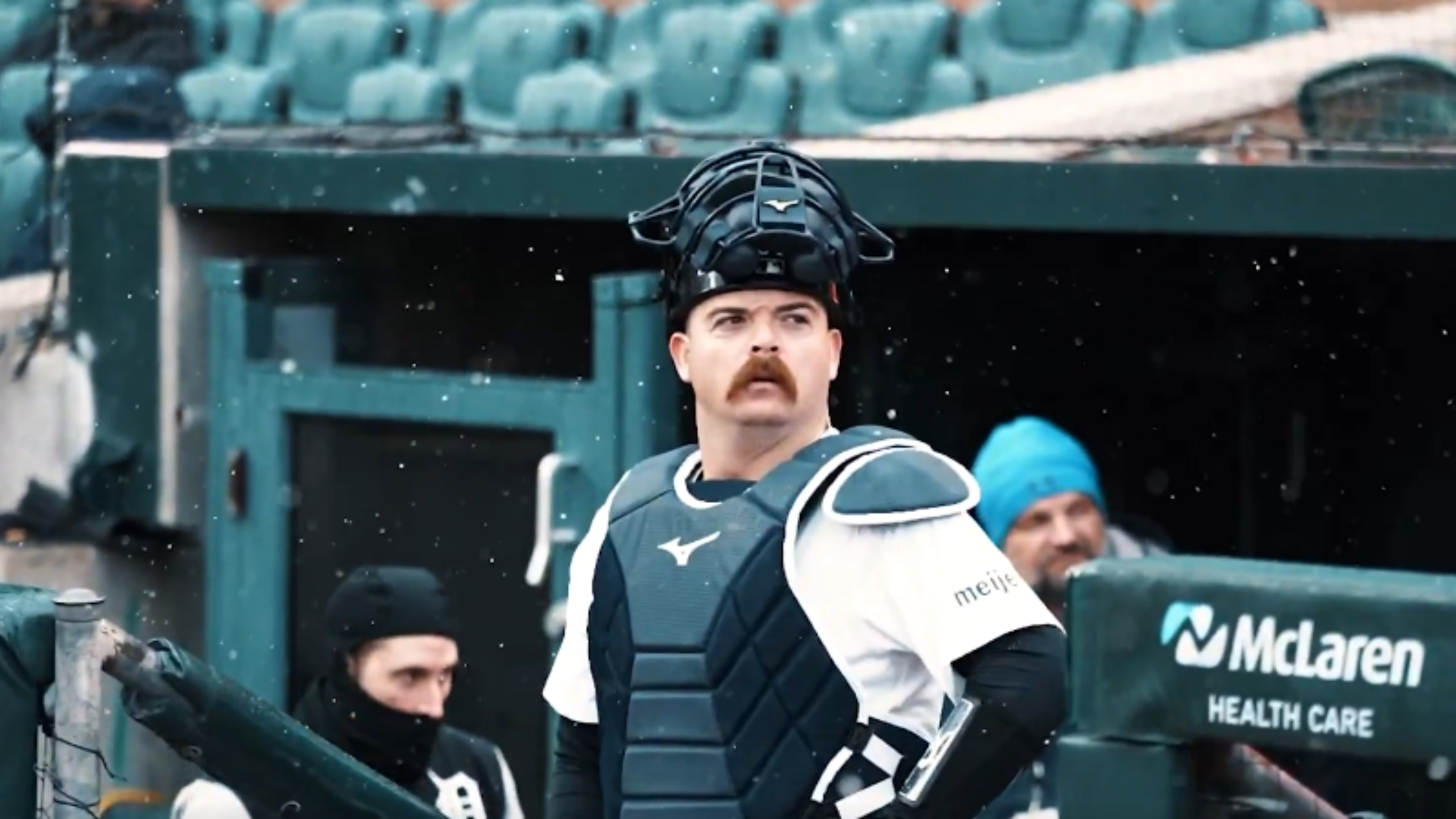 Jake Rogers Hits Himself With Own Bat, Suffers…