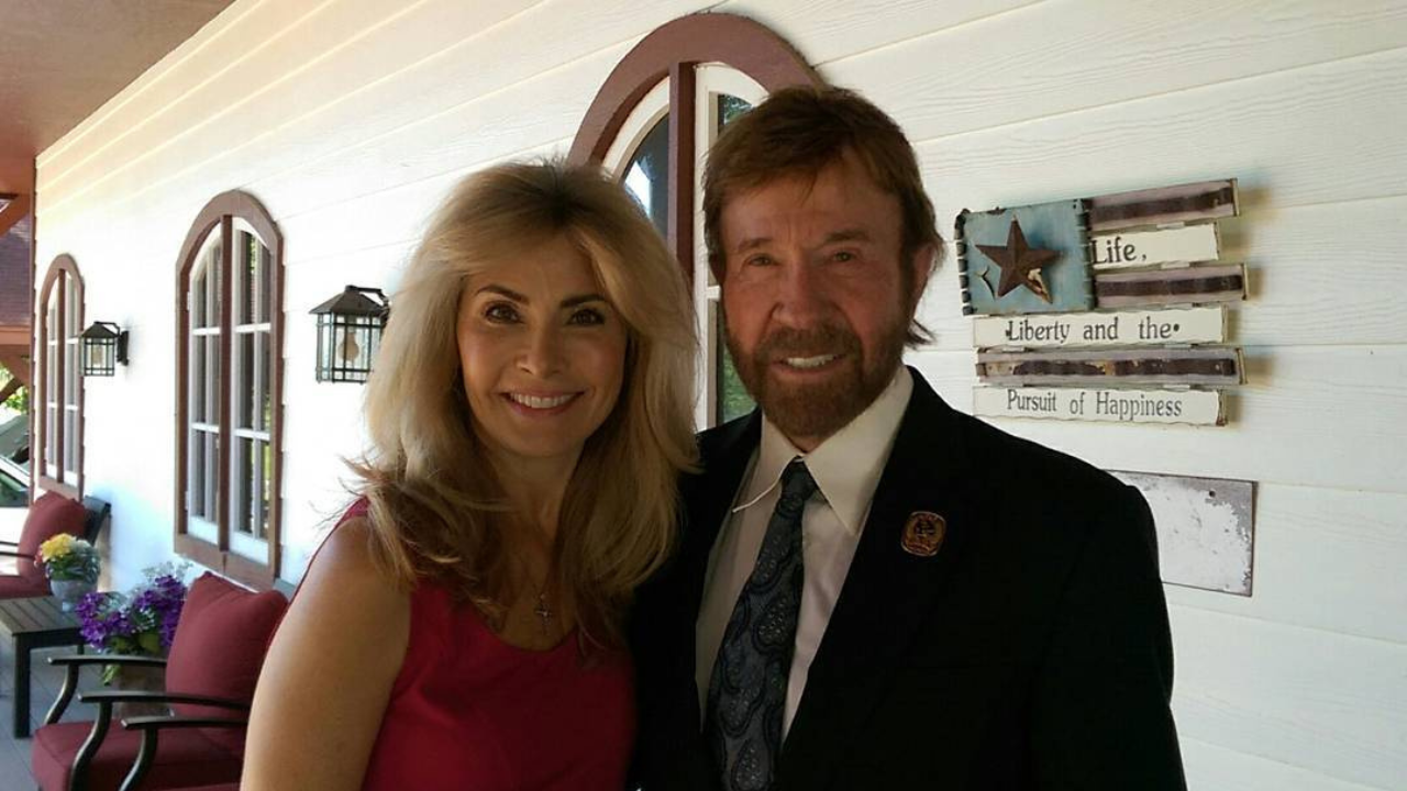 10 Photos of Chuck Norris' Wife, Gena O'Kelley: Meet…