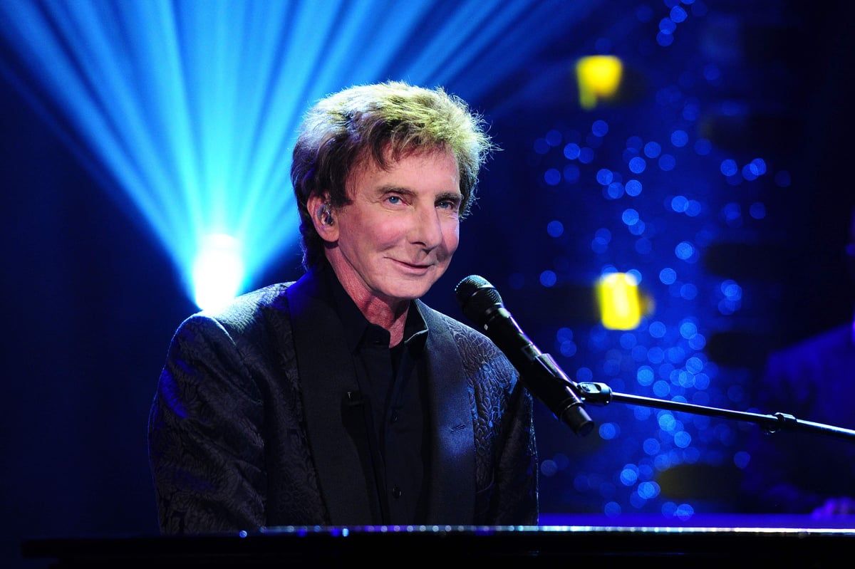 Barry Manilow announces first album in 15 years,…