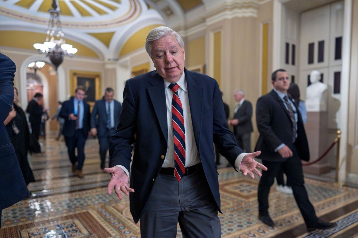 Lindsey Graham seen holding Disney-themed bubble wand…