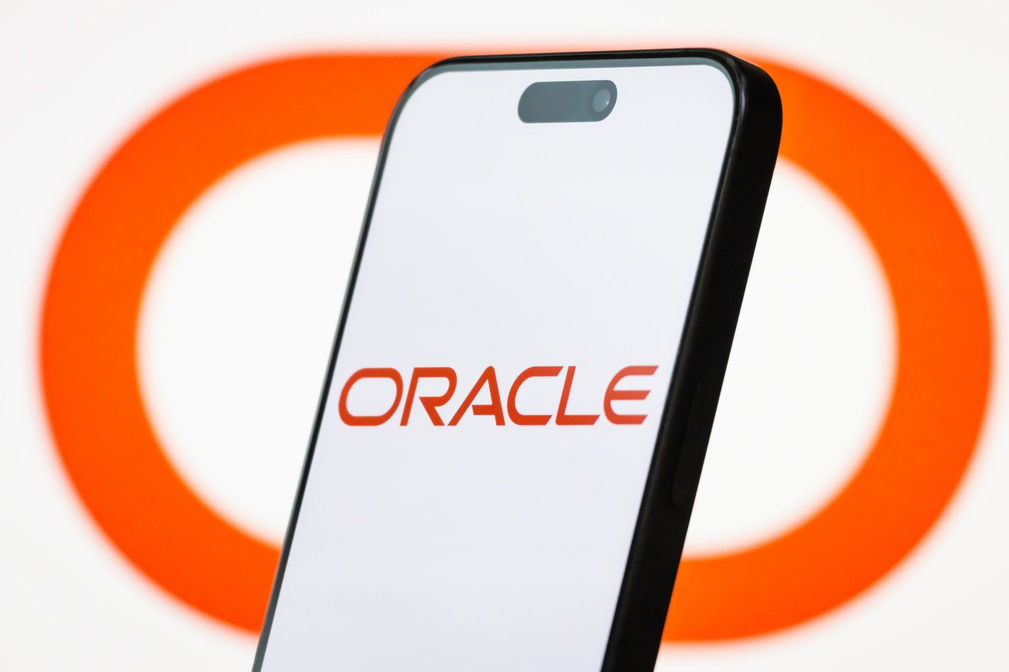 Why Oracle’s new CFO Hilary Maxson is key to its AI…