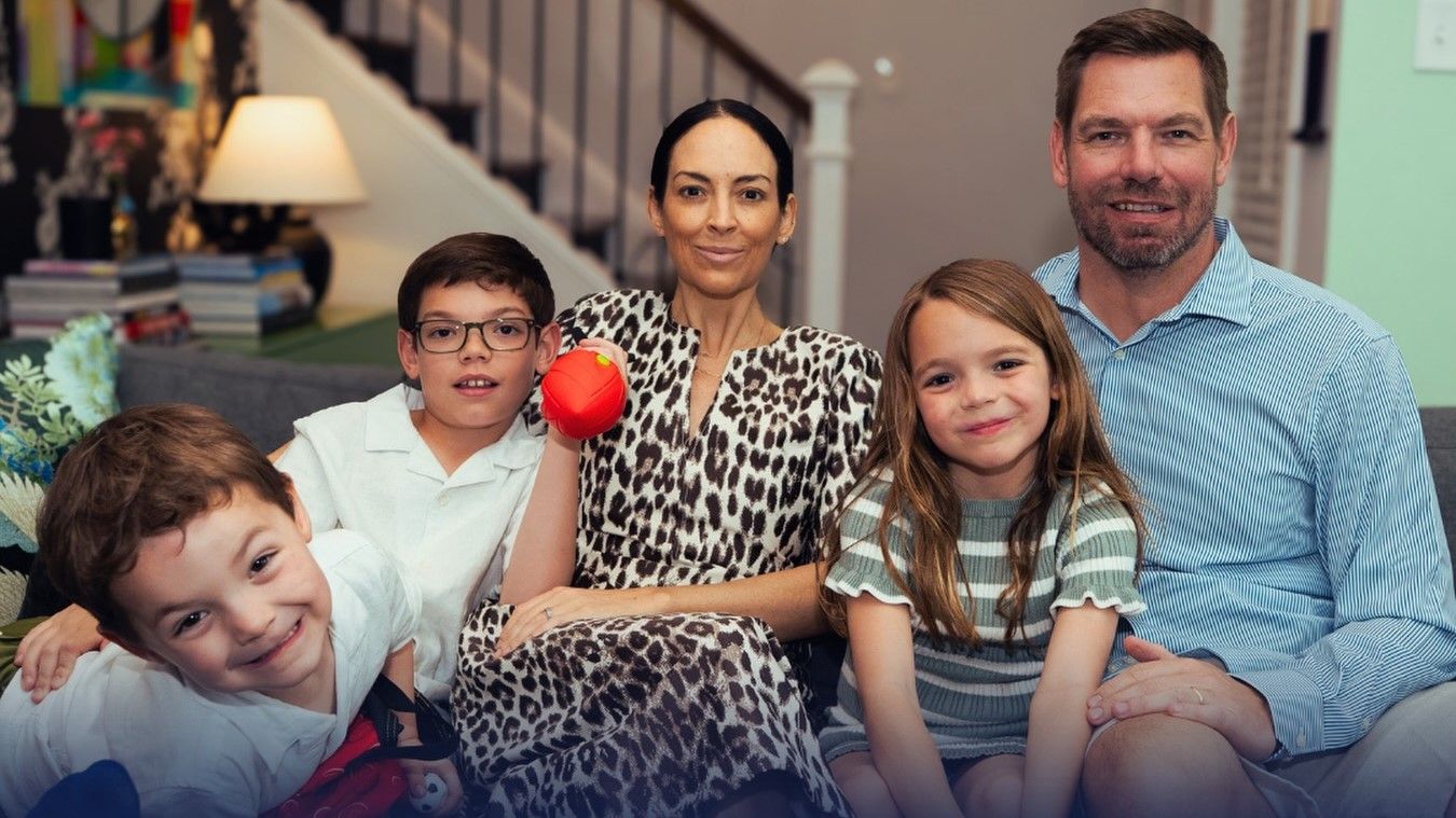 Eric Swalwell Wife, Family: Inside the Private Life of…