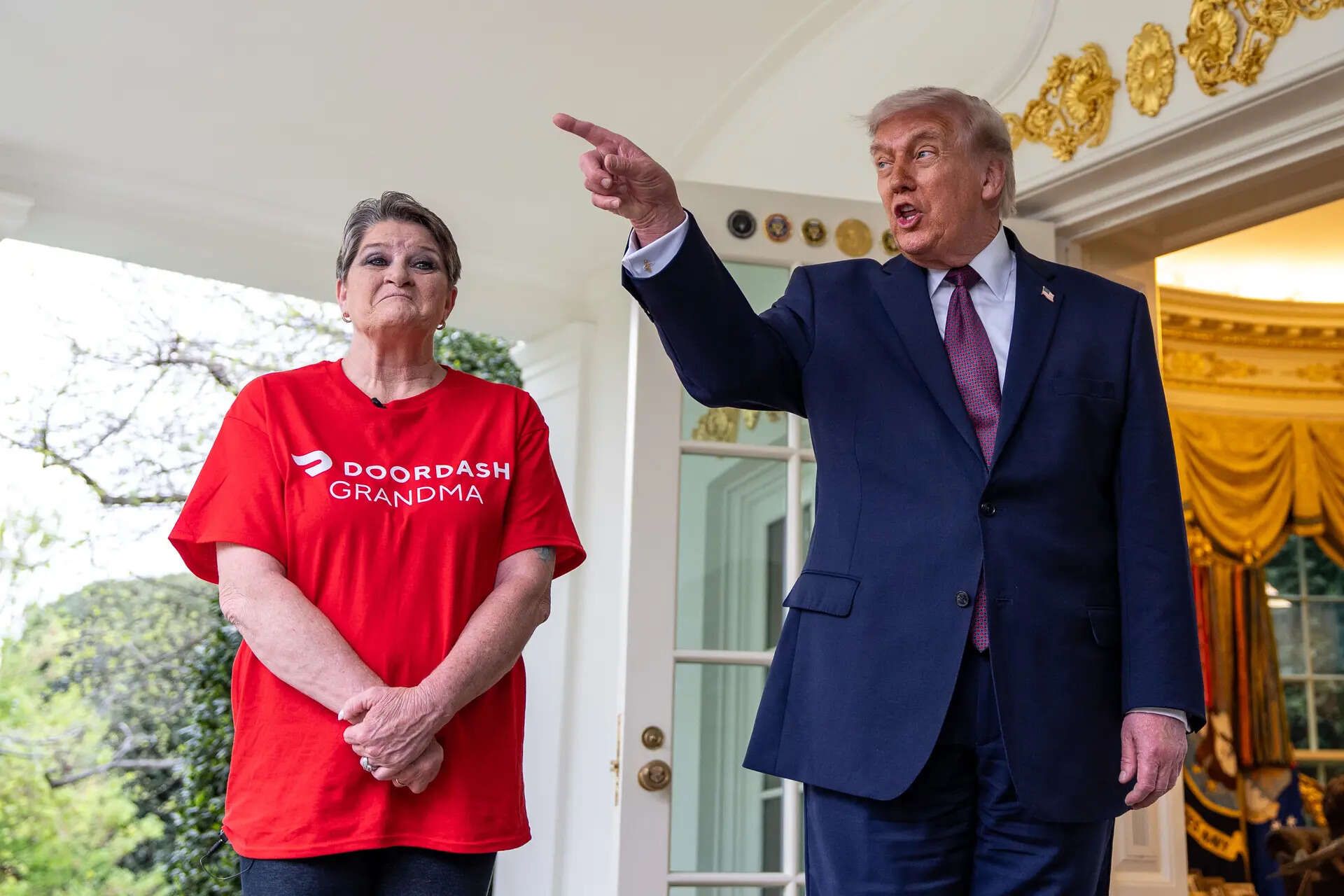 'MAGA grandma' Sharon Simmons flown from Arkansas for…