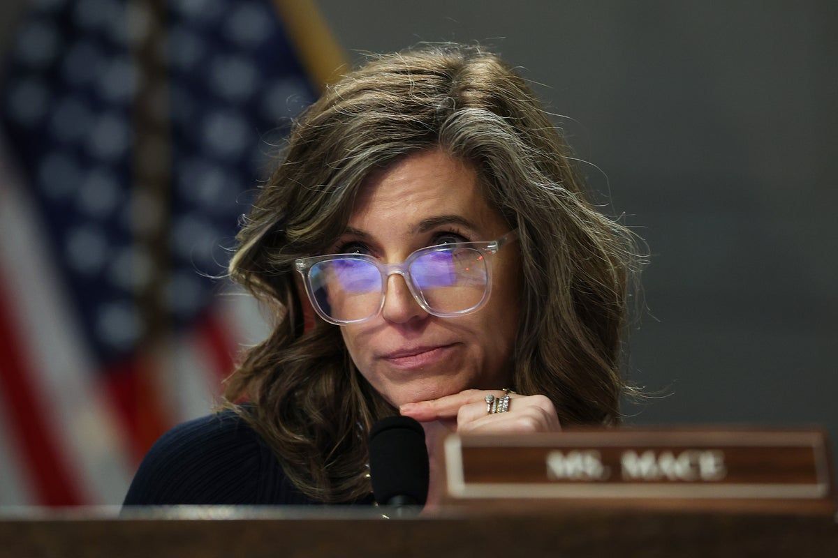 Nancy Mace eviscerates Rep. Cory Mills in Hegseth…