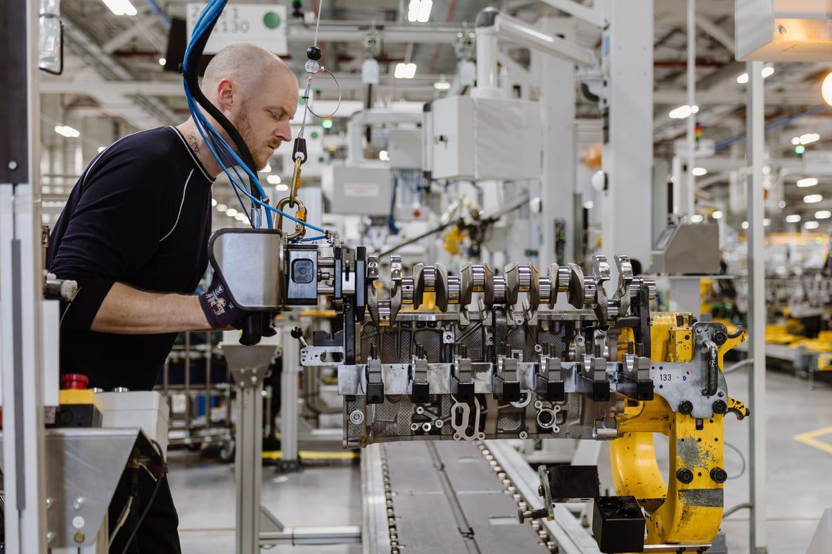 Jaguar Land Rover sales continue recovery after cyber…