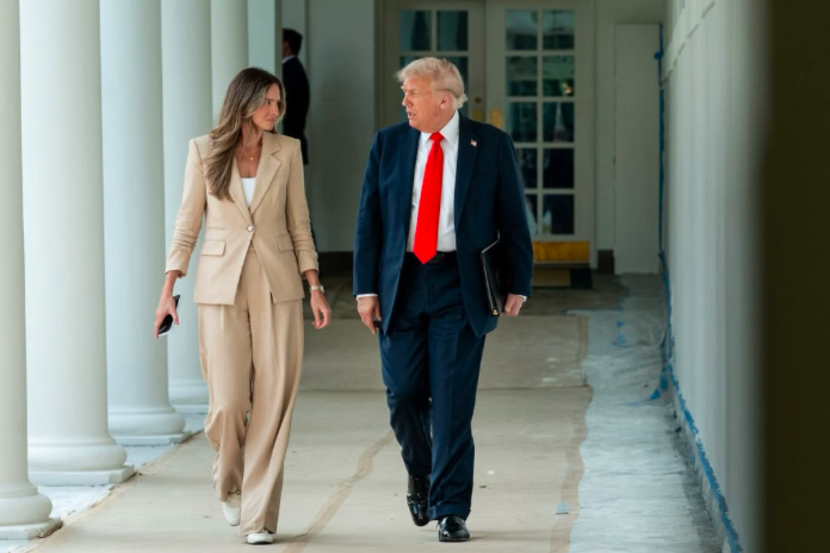 10 Photos Of Margo Martin Trump S Most Beautiful