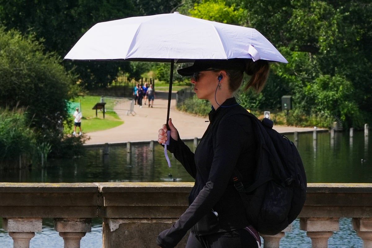 Winter on Monday, scorcher on Friday – why this…