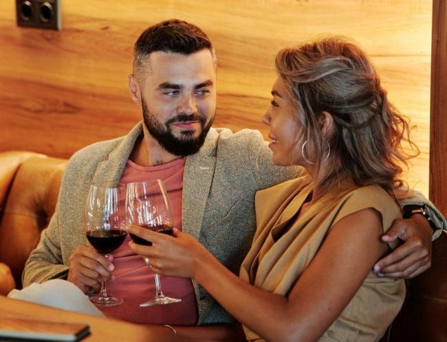 Dating After 40? Here’s What Men Say They Appreciate