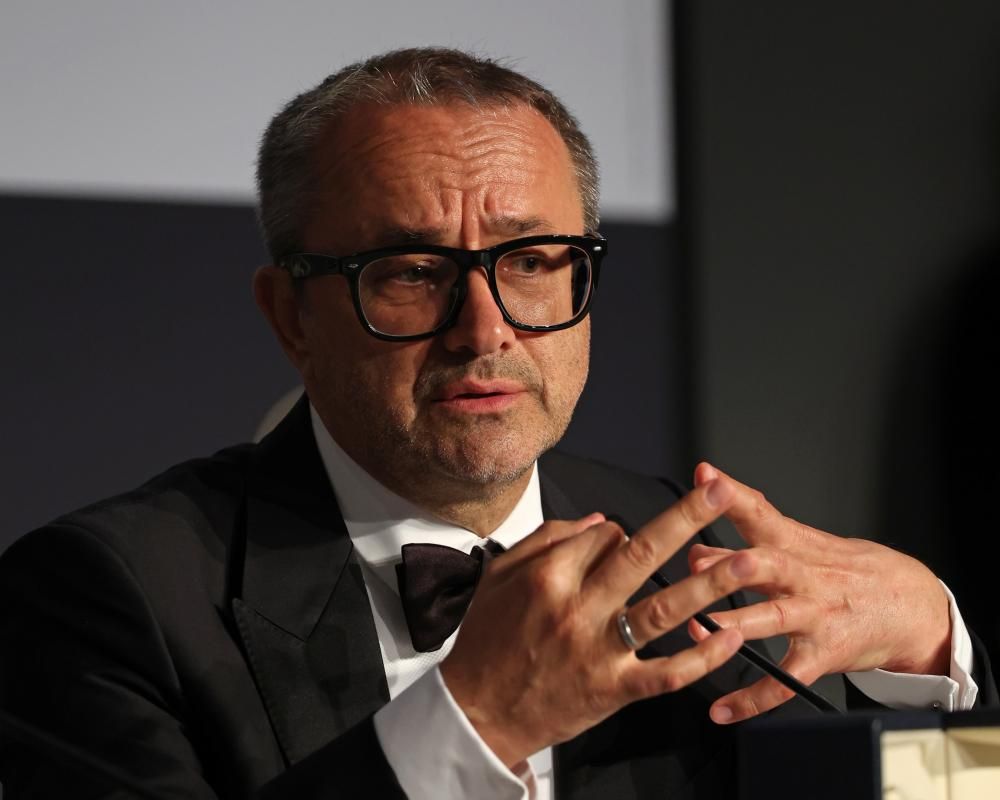 ‘Put an end to this war’: Russian director Andrey…