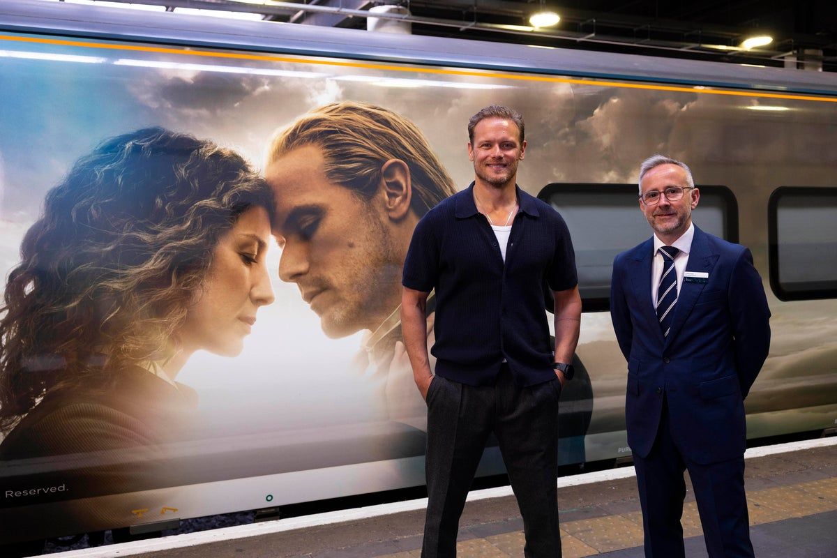 Caledonian Sleeper train unveils Outlander makeover…