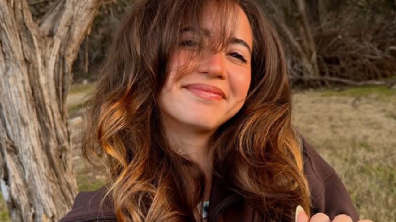 Maya Higa criticizes JasonTheWeen’s mobile petting zoo…