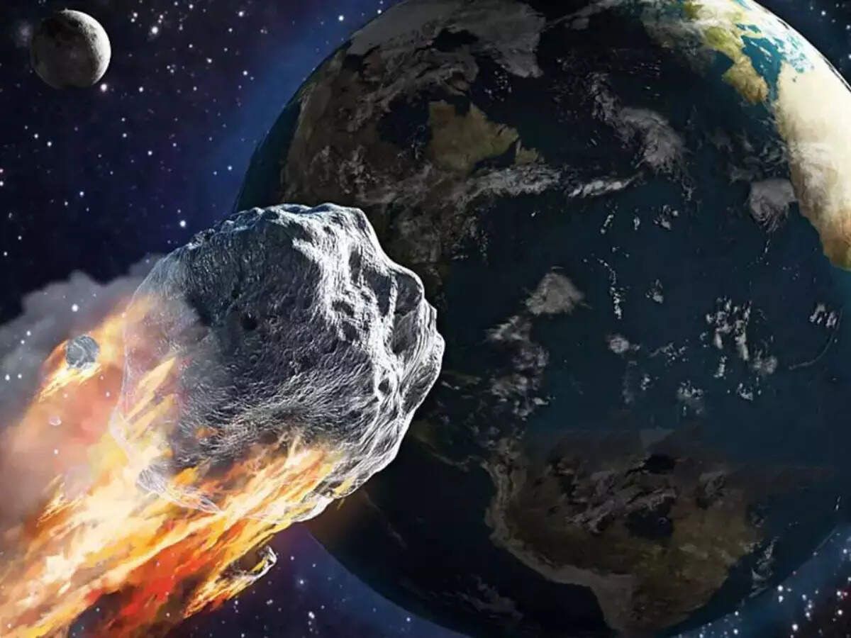 Meteor explodes over New England, double boom jolt…