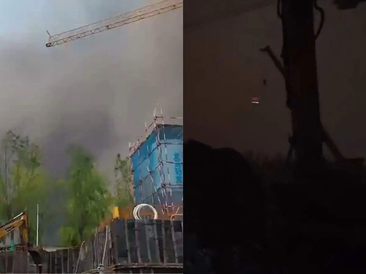 'Day turned into night': Watch giant wall of dust…