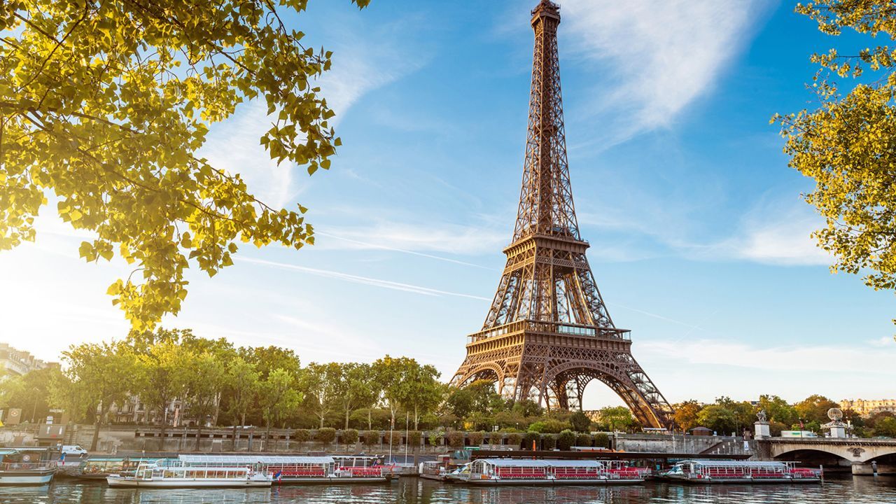Paris Deploys 22,000 Police During PSG Title…