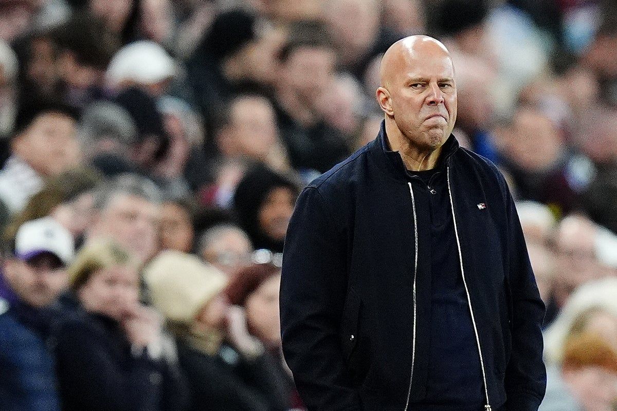Arne Slot writes emotional letter to Liverpool fans…