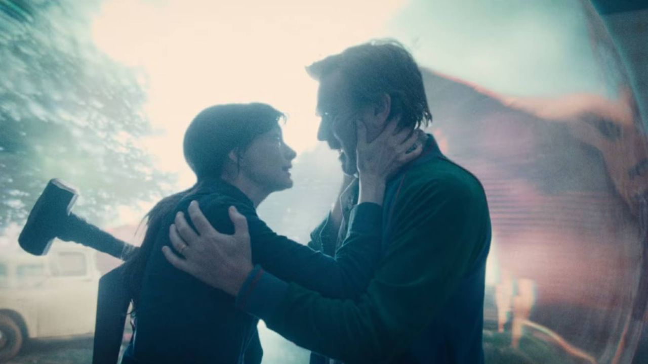 New End of Oak Street trailer unleashes the dinosaurs,…
