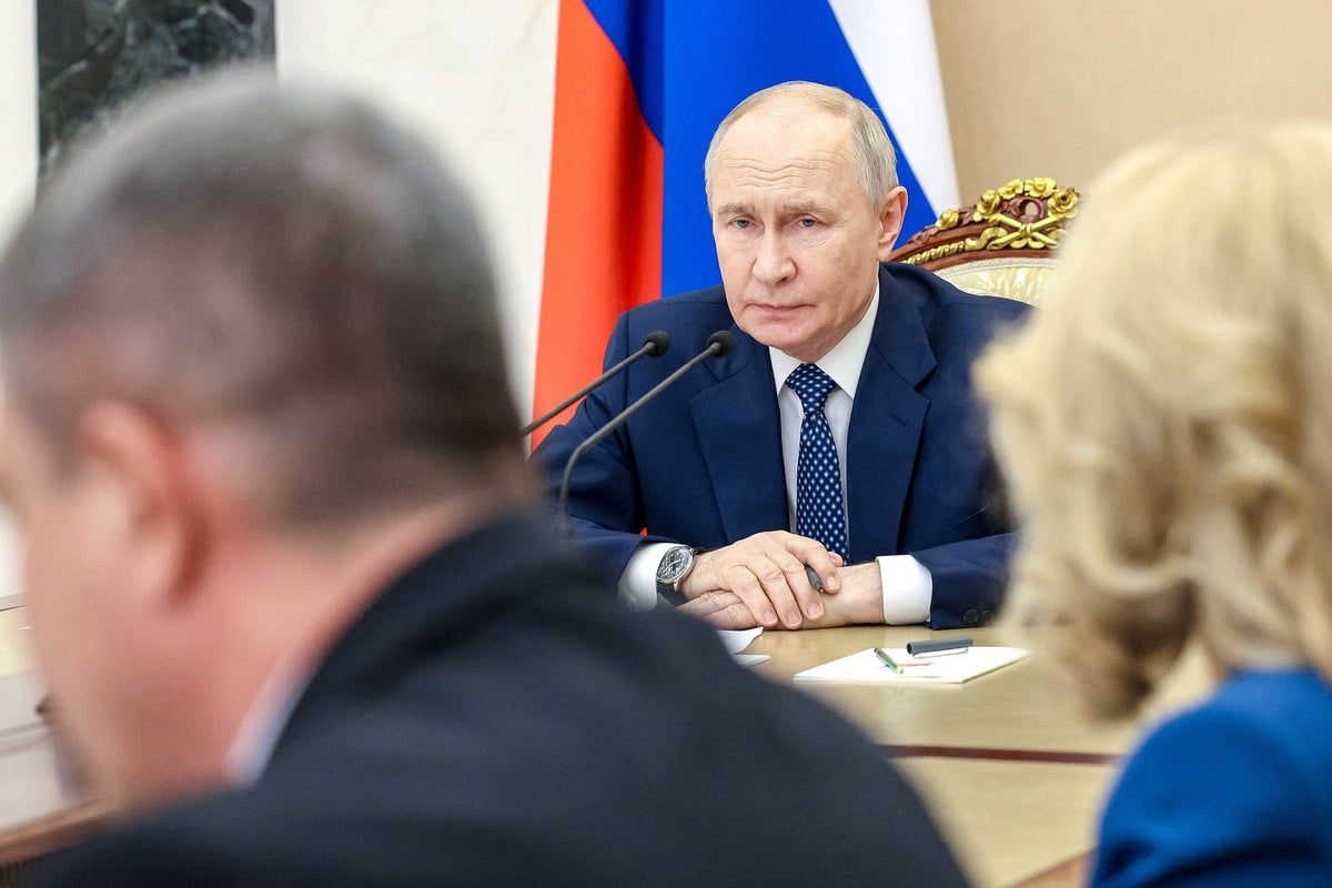 Ukraine-Russia war latest: Putin ‘is being misled by…