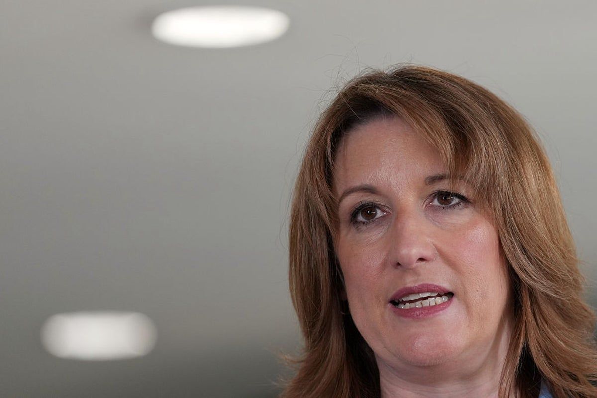 Unemployment to hit 2m under Labour, business group…