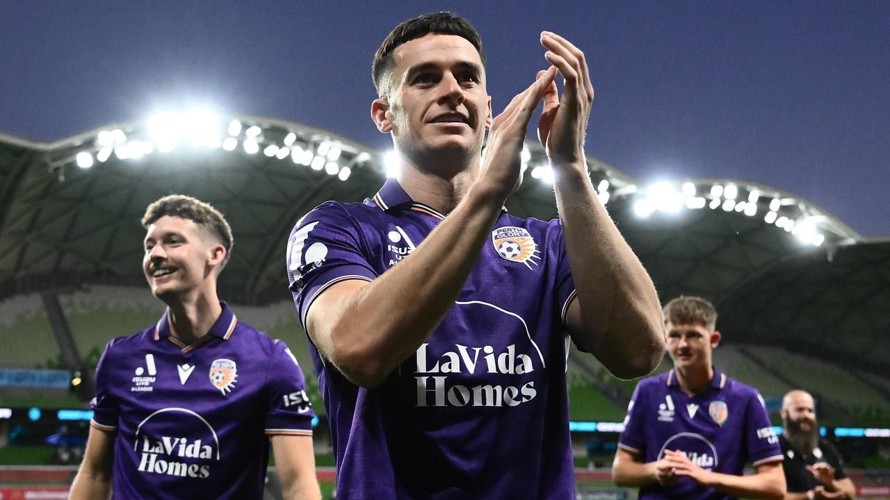 Perth Glory re-sign star import for two more years