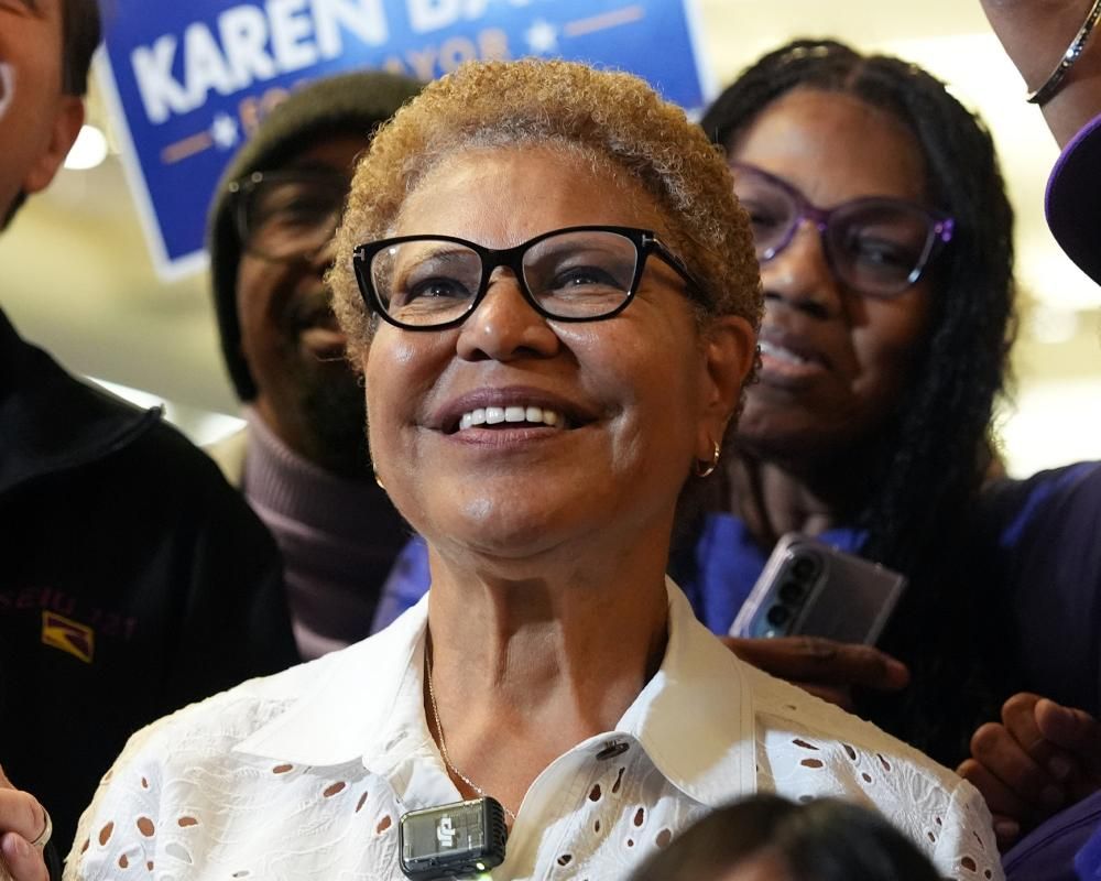 Karen Bass heads to LA mayoral runoff after falling…