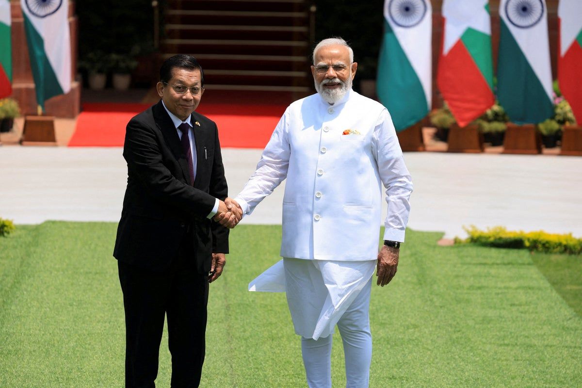 India should have offered Myanmar’s leader ‘handcuffs,…