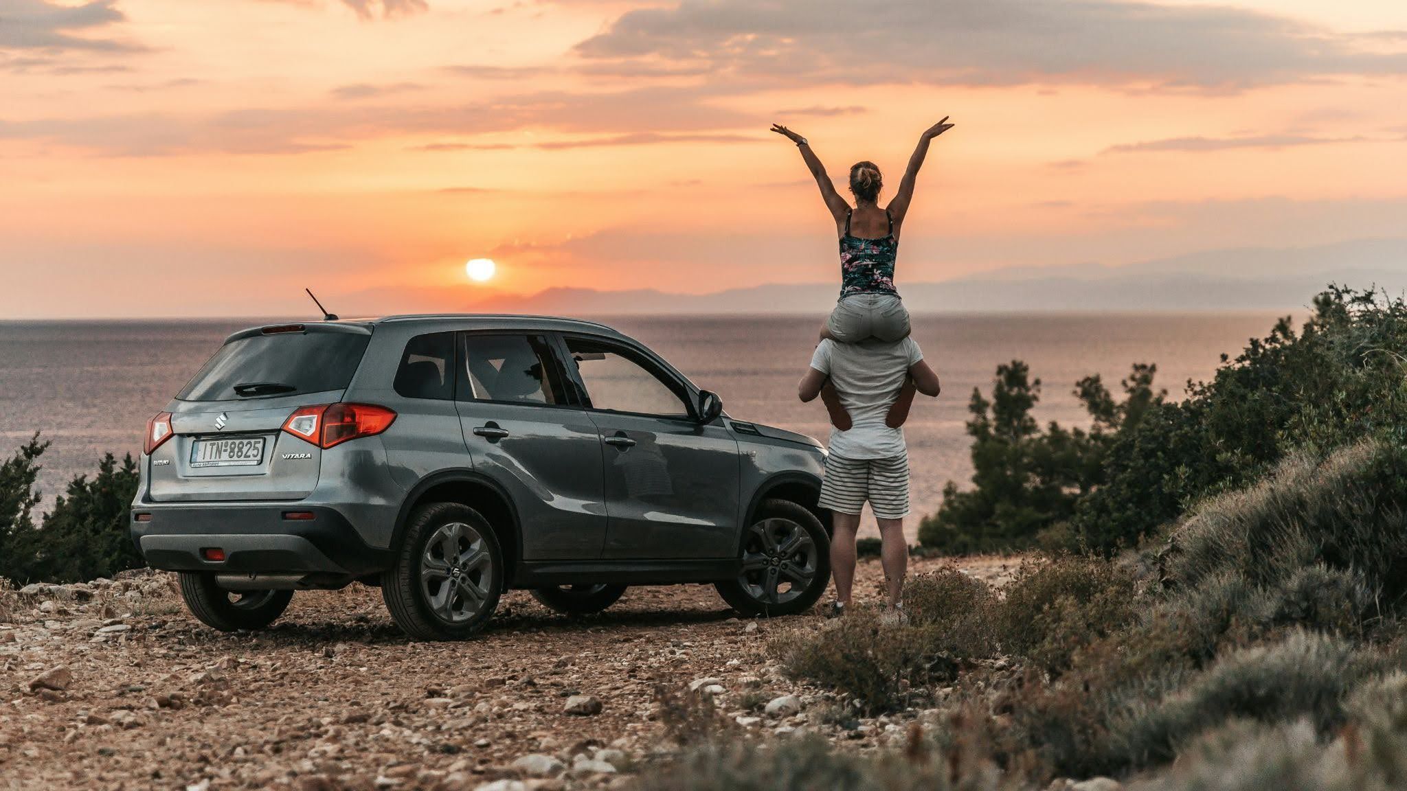 Car Rental vs. Guided Tour: Which Gives You More?