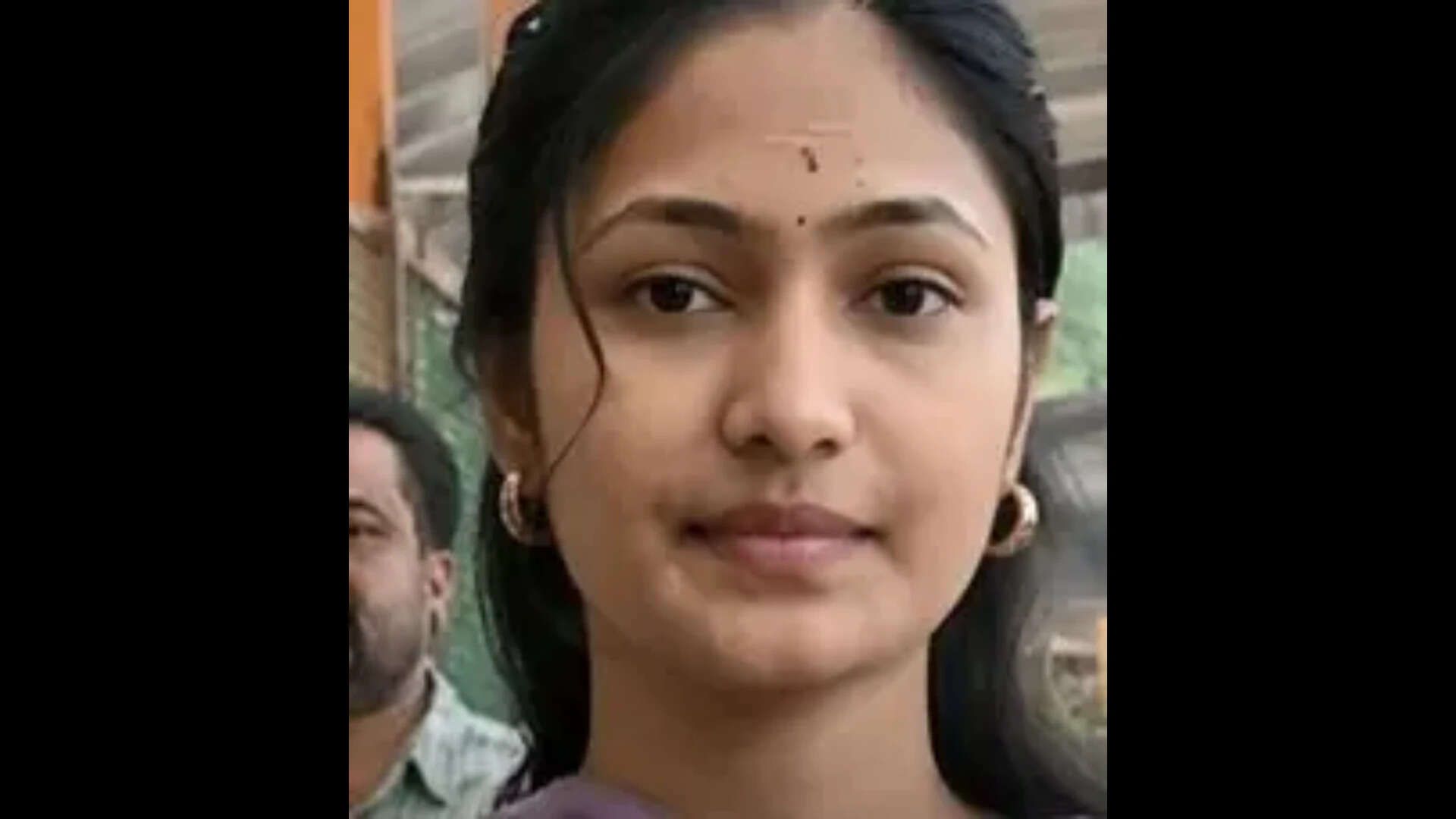 Indian student fights for life in Chicago after 25-ft…