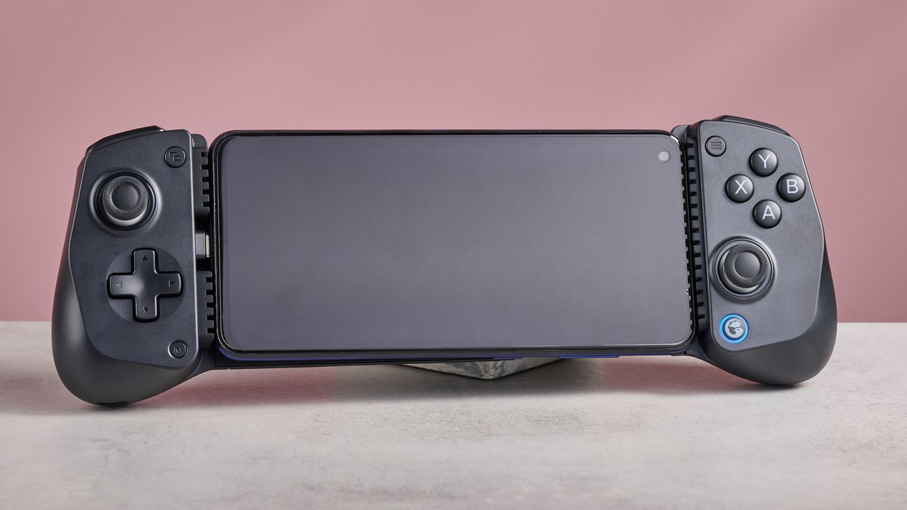 ‘There’s no better mobile controller at this price…