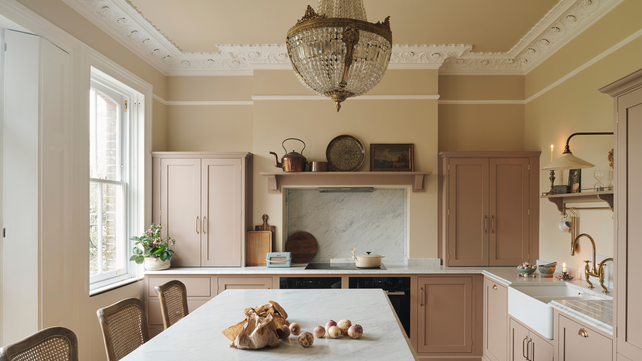 Should Kitchen Cabinets Match Your Wall Colors?…