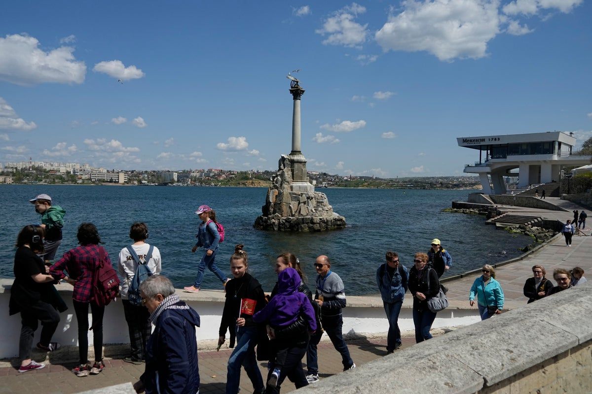 Ukraine hits fuel supplies to Crimea, sparking a fuel…