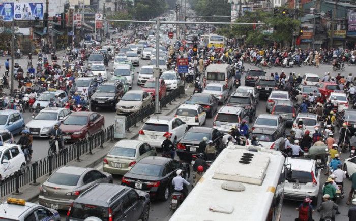 Vietnam busts group planning large-scale online scam…
