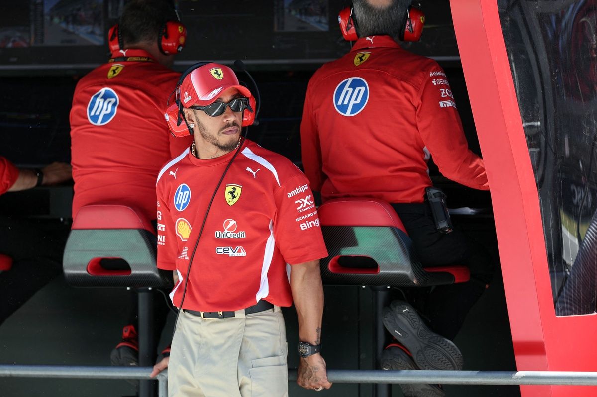 "Ferrari should be the innovators": Lewis Hamilton…