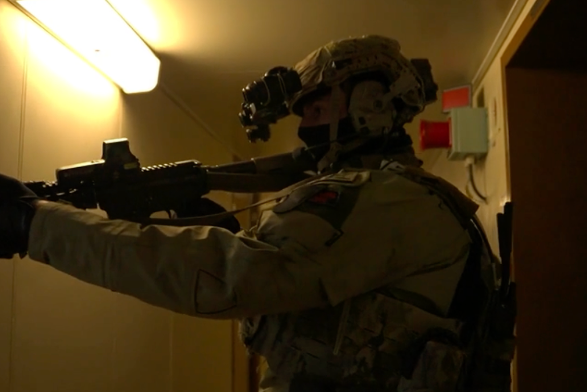 Dramatic moment UK forces intercept Russian shadow…