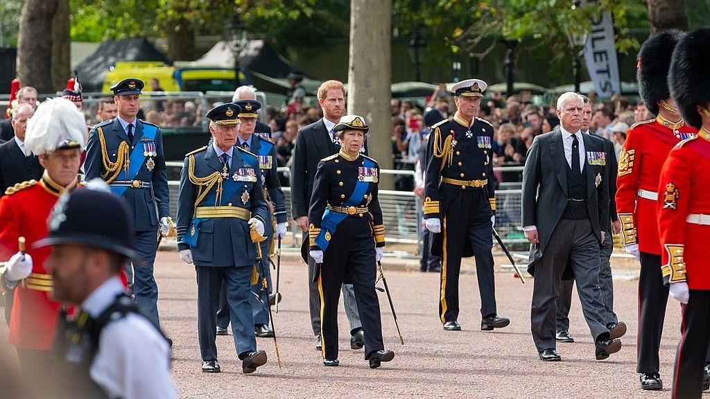 King Charles, Andrew Rumours: Bruised Royal Reportedly…