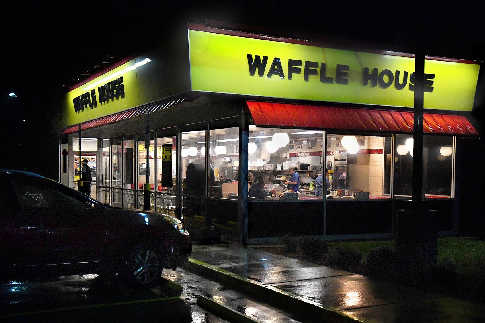 World Cup fans fall for Waffle House